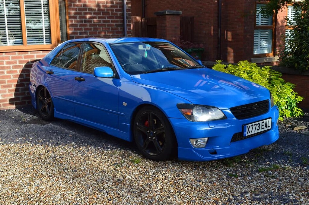 Lexus IS200 Primer coche - Consultas - ClubJapo