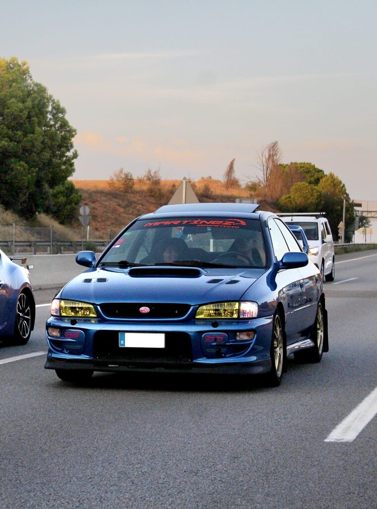 Impreza GT Turbo GC8 - Vehículos - ClubJapo